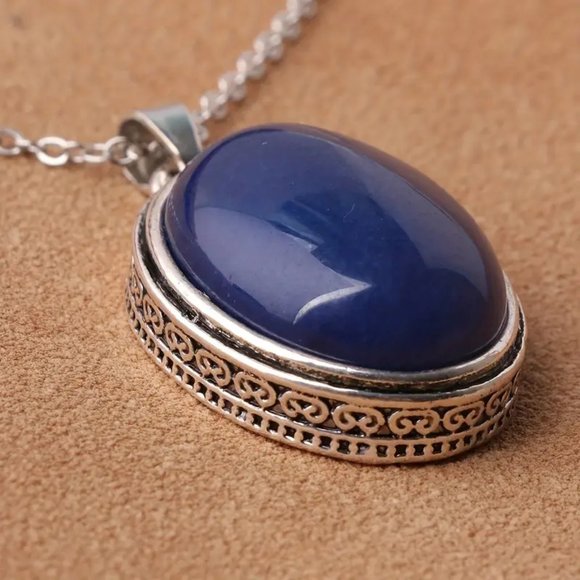 Jewelry | Vintage Blue Stone Oval Pendant Necklace | Poshmark